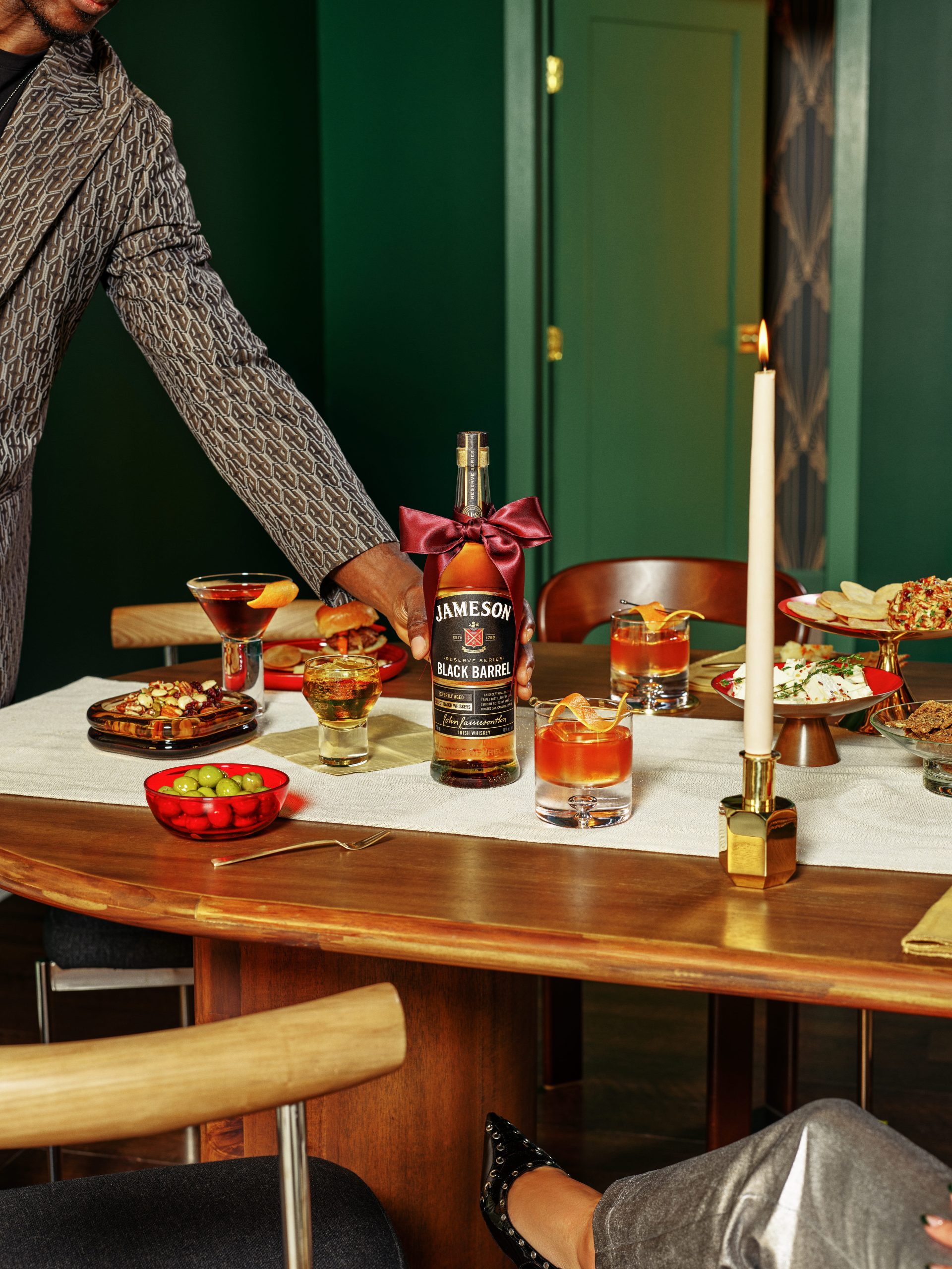 Jameson Sip In Good Spirits - Jameson Whiskey